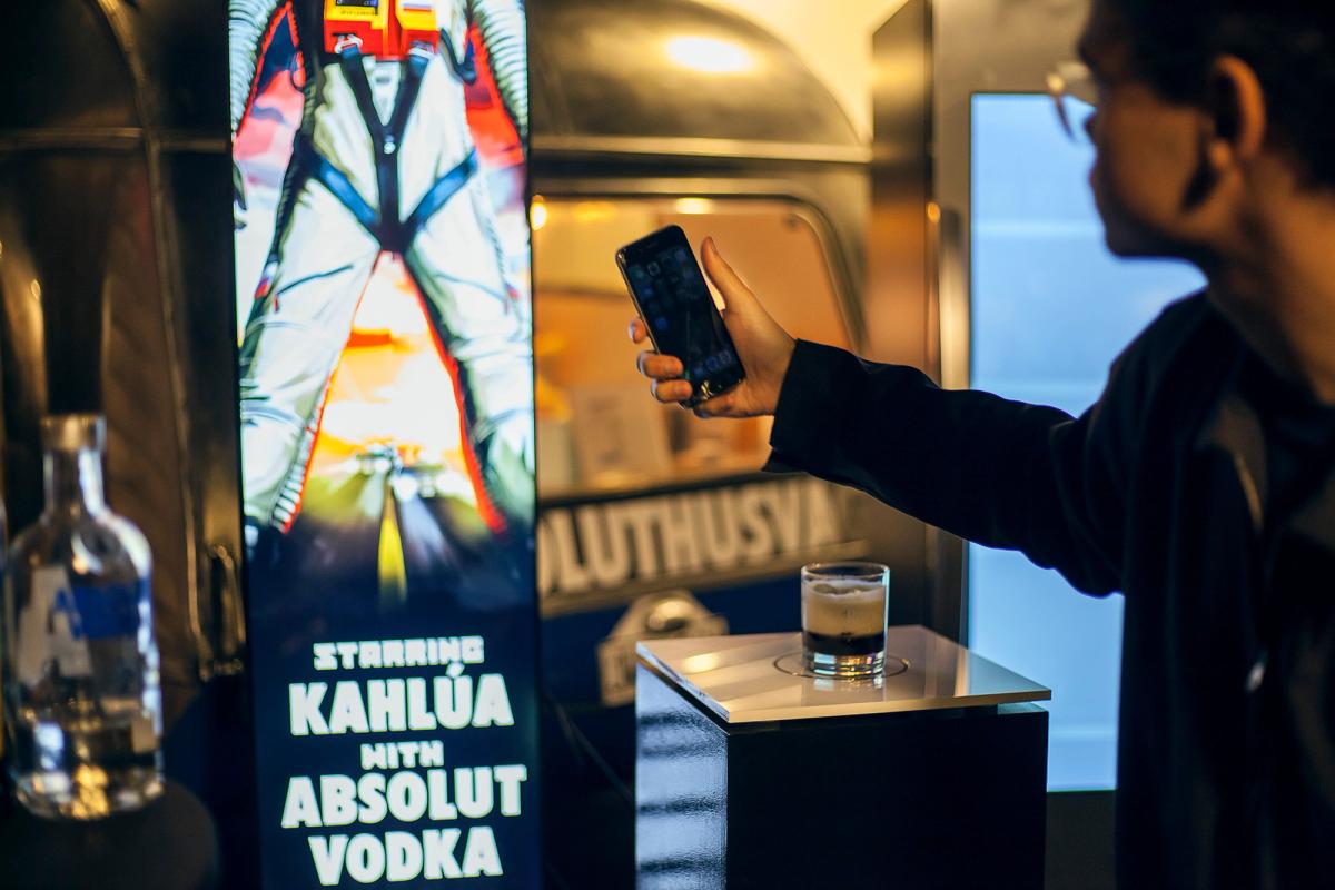 Absolut Future Bar Experience › James Tiplady: Hyperlinks, Etc.