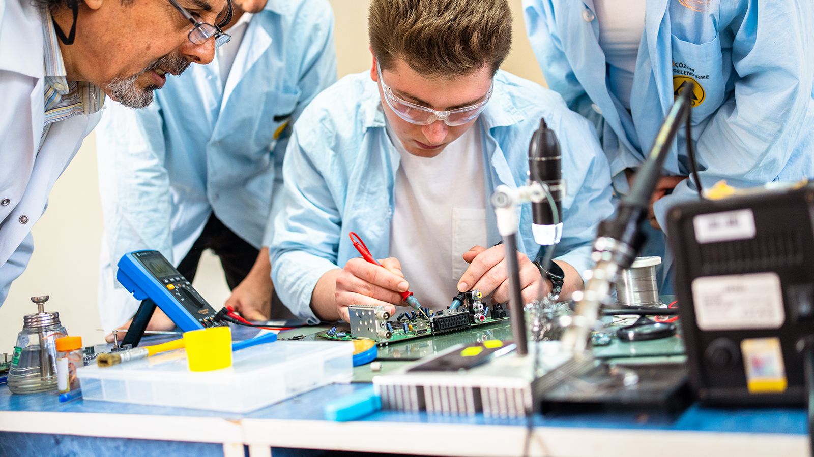 Short Circuited: Electrical Engineering Degrees in the United States | ITIF