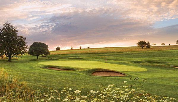 Hockley Golf Club Review by @thegolferwhoruns | Top 100 Golf Courses