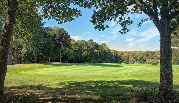 Puttenham Golf Club Review by Mid-Am Tourist | Top 100 Golf Courses