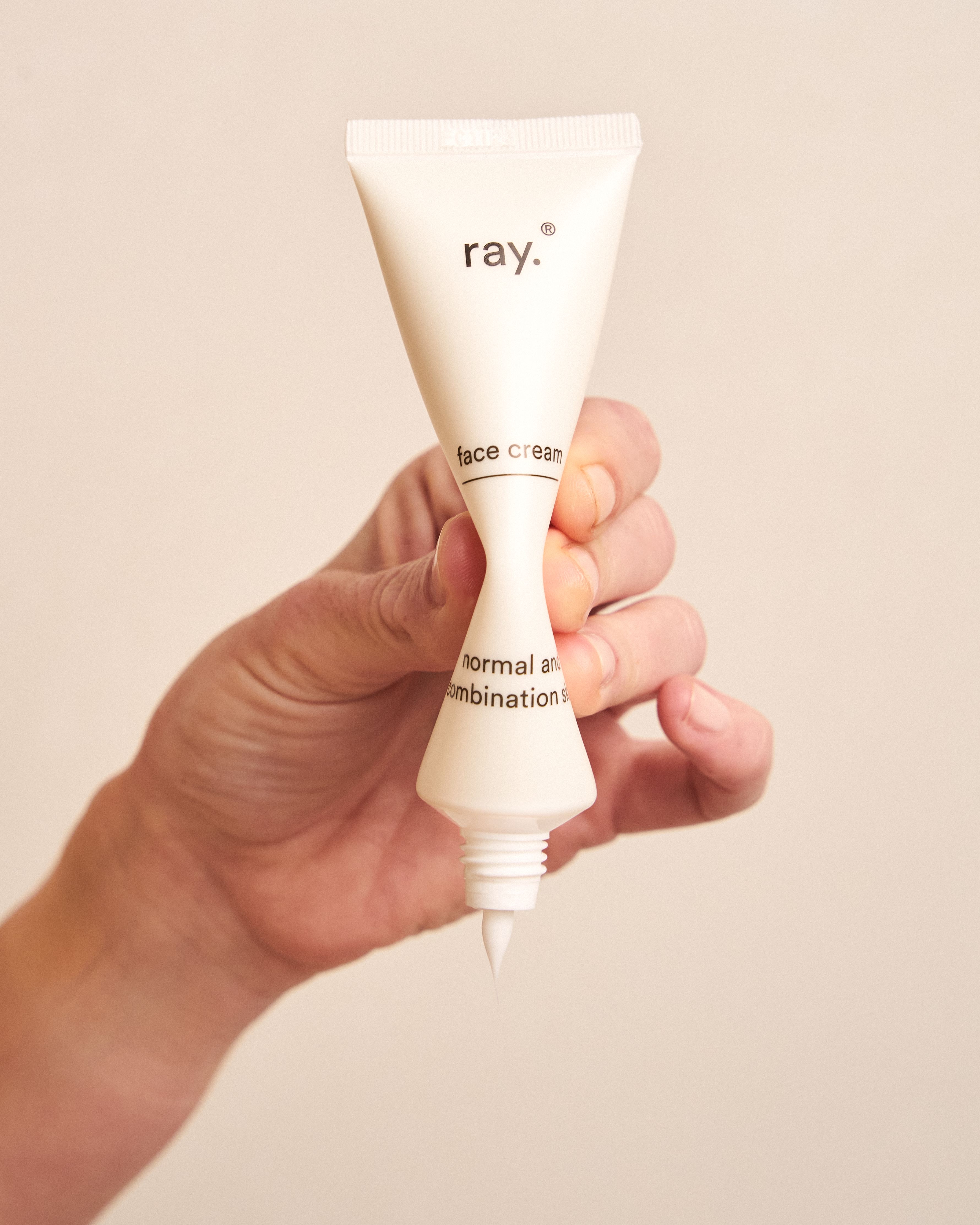 Ray | Natuurlijke & doeltreffende verzorging voor een gezonde huid.