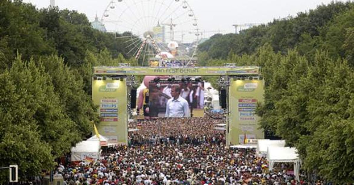 Where to Watch the World Cup (Outside of South Africa) | BootsnAll