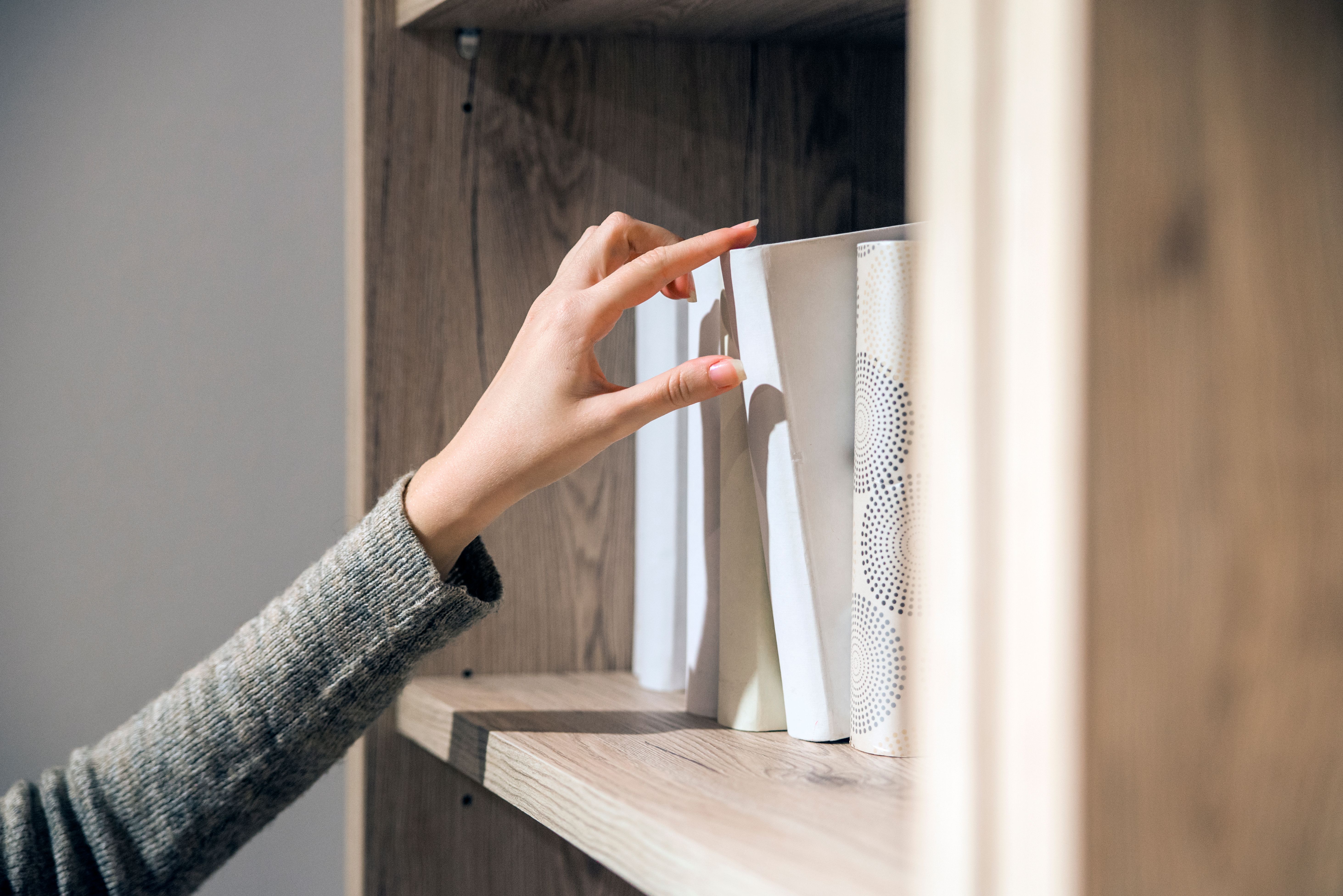 Top Tips for Book Storage | HOLD Storage Kings Cross