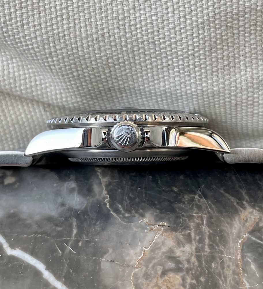 Rolex Submariner "Engraved Rehaut" 16610T Black 2008 with original box ...