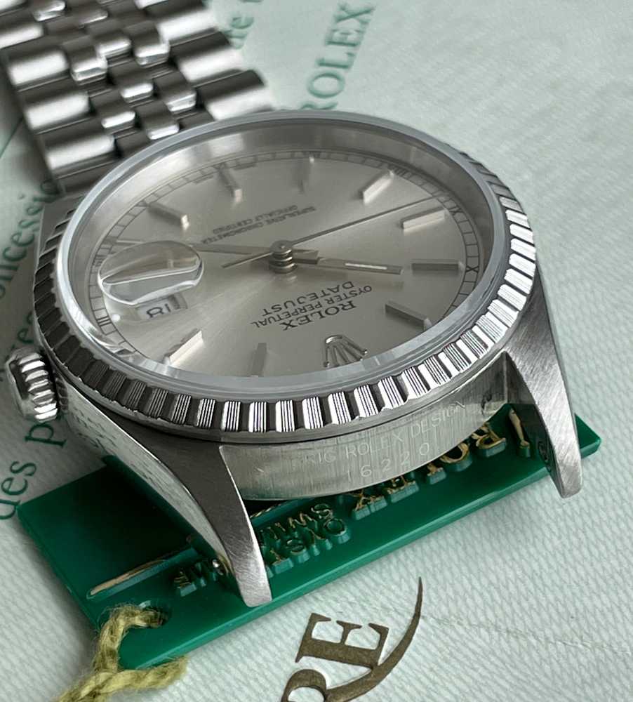 Rolex Datejust ref. 16220 Silver Dial 16220 Silver 1991 with original ...