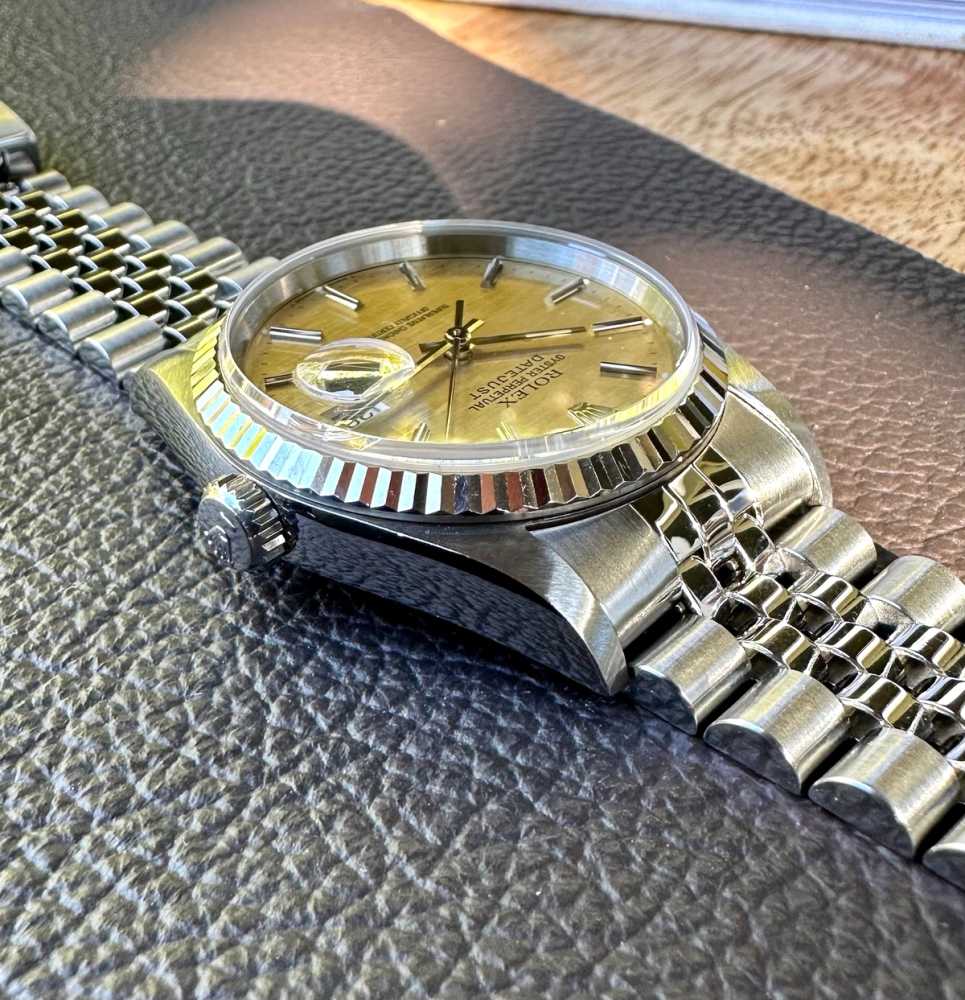Rolex Datejust 16234 Tropical 1995 with original box and papers