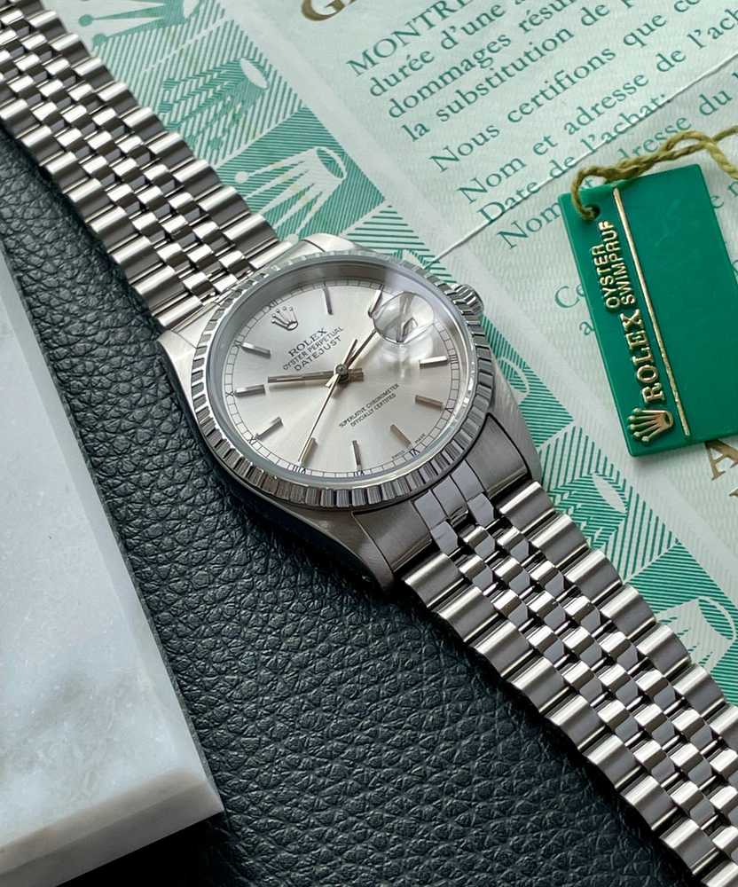 Rolex Datejust ref. 16220 Silver Dial 16220 Silver 1991 with original ...