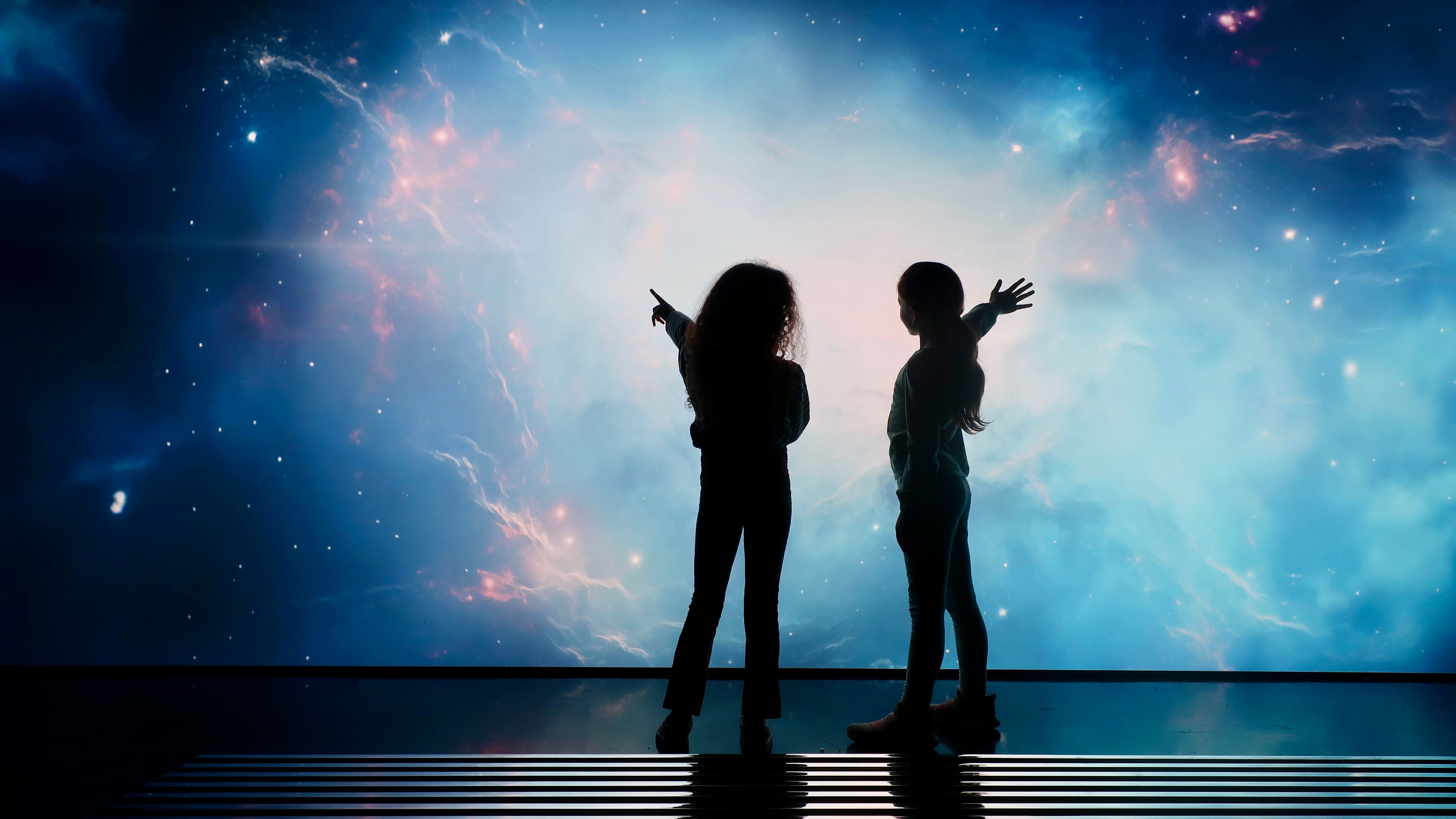 Winter Exhibition: Northern Lights in NYC | HERO