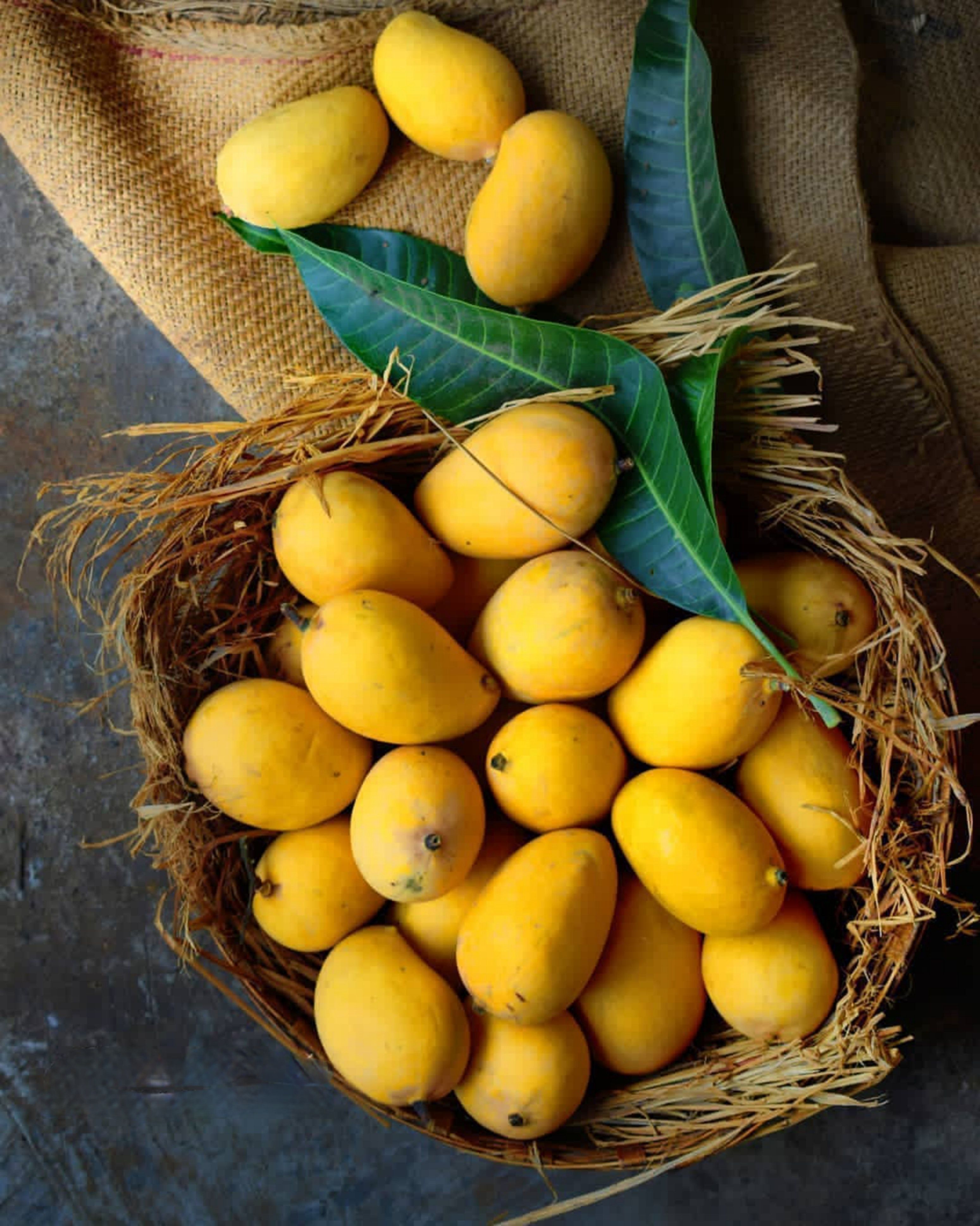 Desai Mangoes