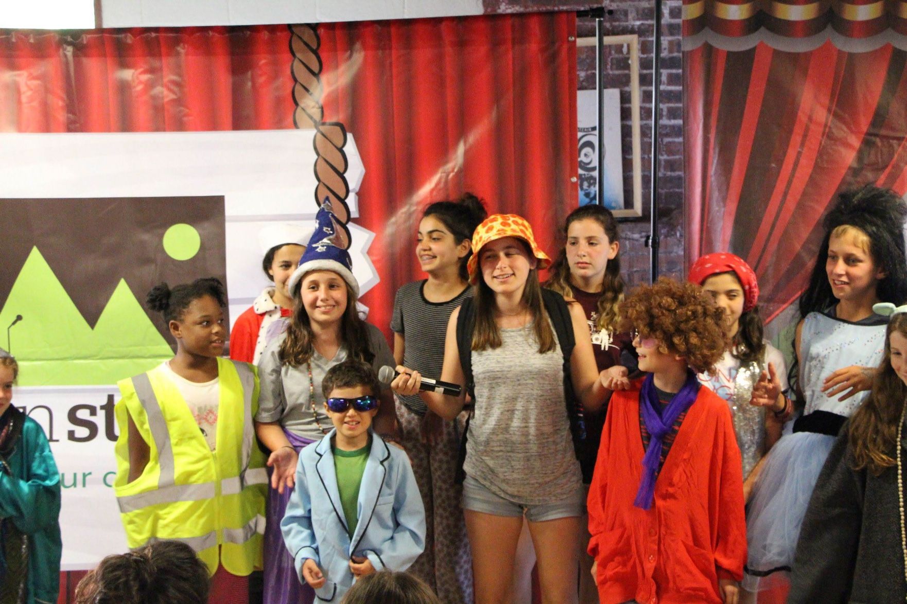 What Makes an Awesome Camp Program? | mainstages