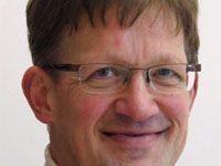 Peter Schoenmakers Wins ACS Award in Chromatography