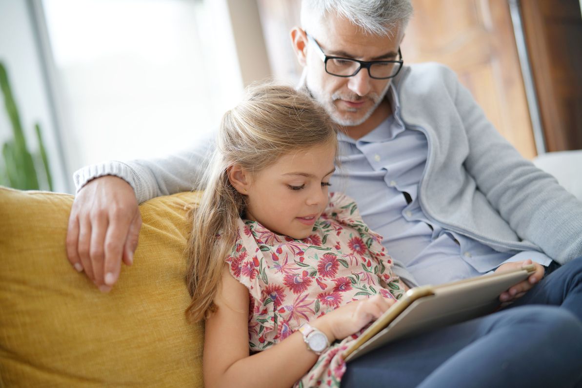 Older fathers linked to problems with pregnancies, births