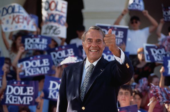 Bob Dole Announces Lung Cancer Diagnosis