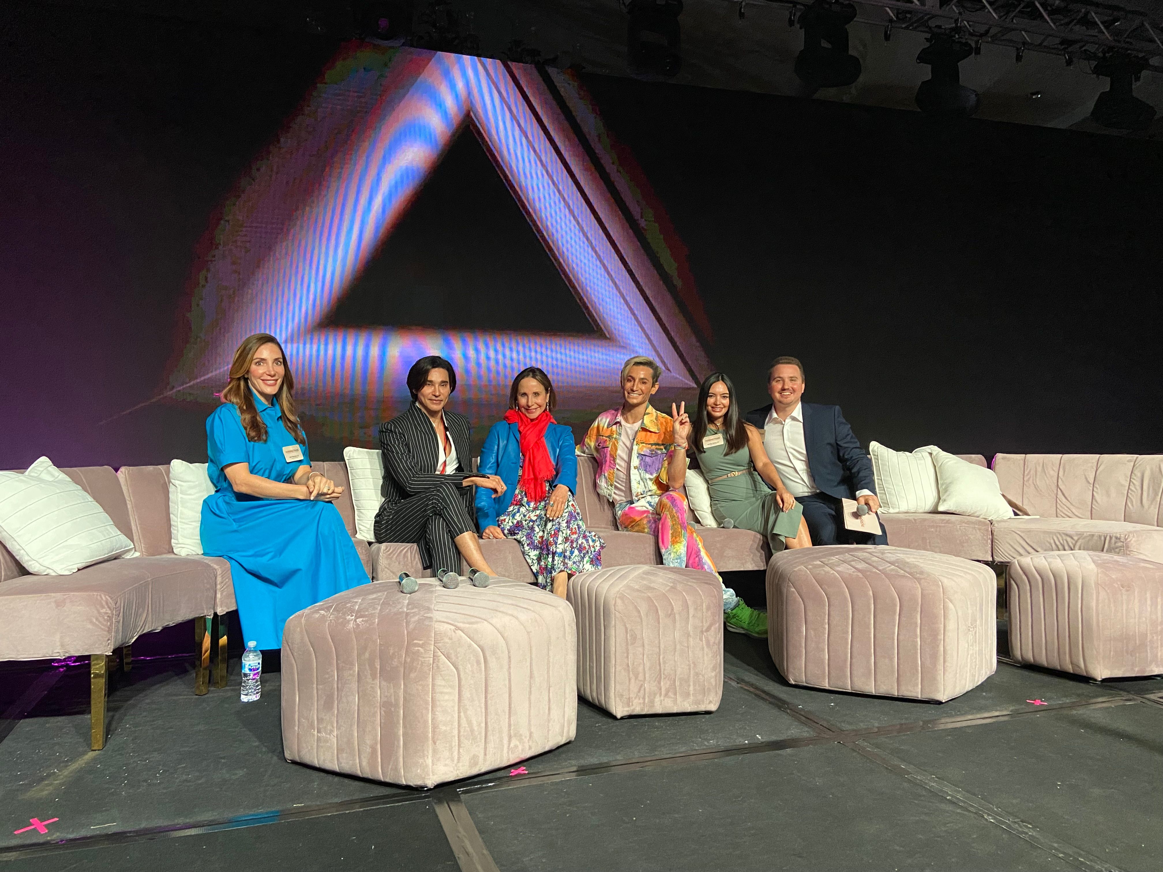 Reinforcing Your Aesthetic Practice Through Social Media