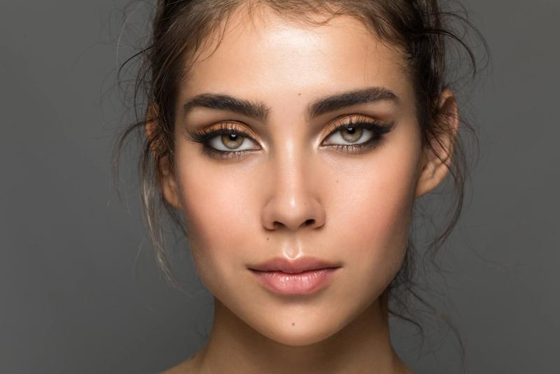 Siren Eyes: How to Master the Sultry Makeup Trend | NewBeauty