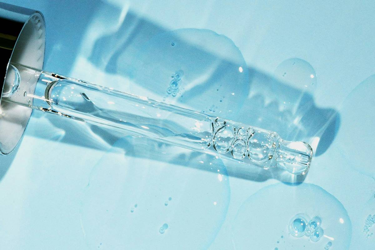 6 Dermatologist-Recommended Peptide Serums to Smooth, Firm and Plump ...