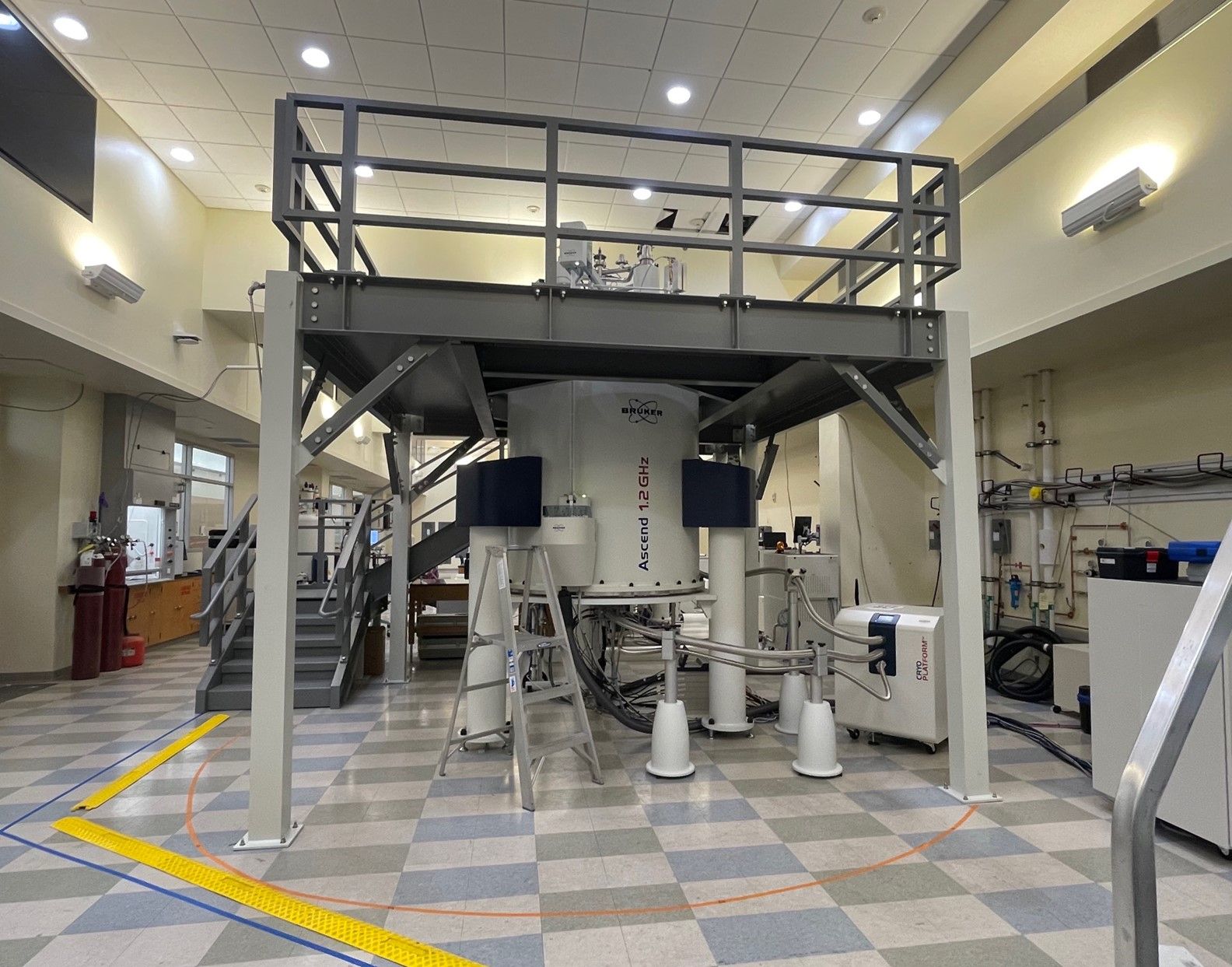 Bruker Installs 1.2 GHz NMR System at The Ohio State University Bruker Installs 1.2 GHz NMR System at The Ohio State University