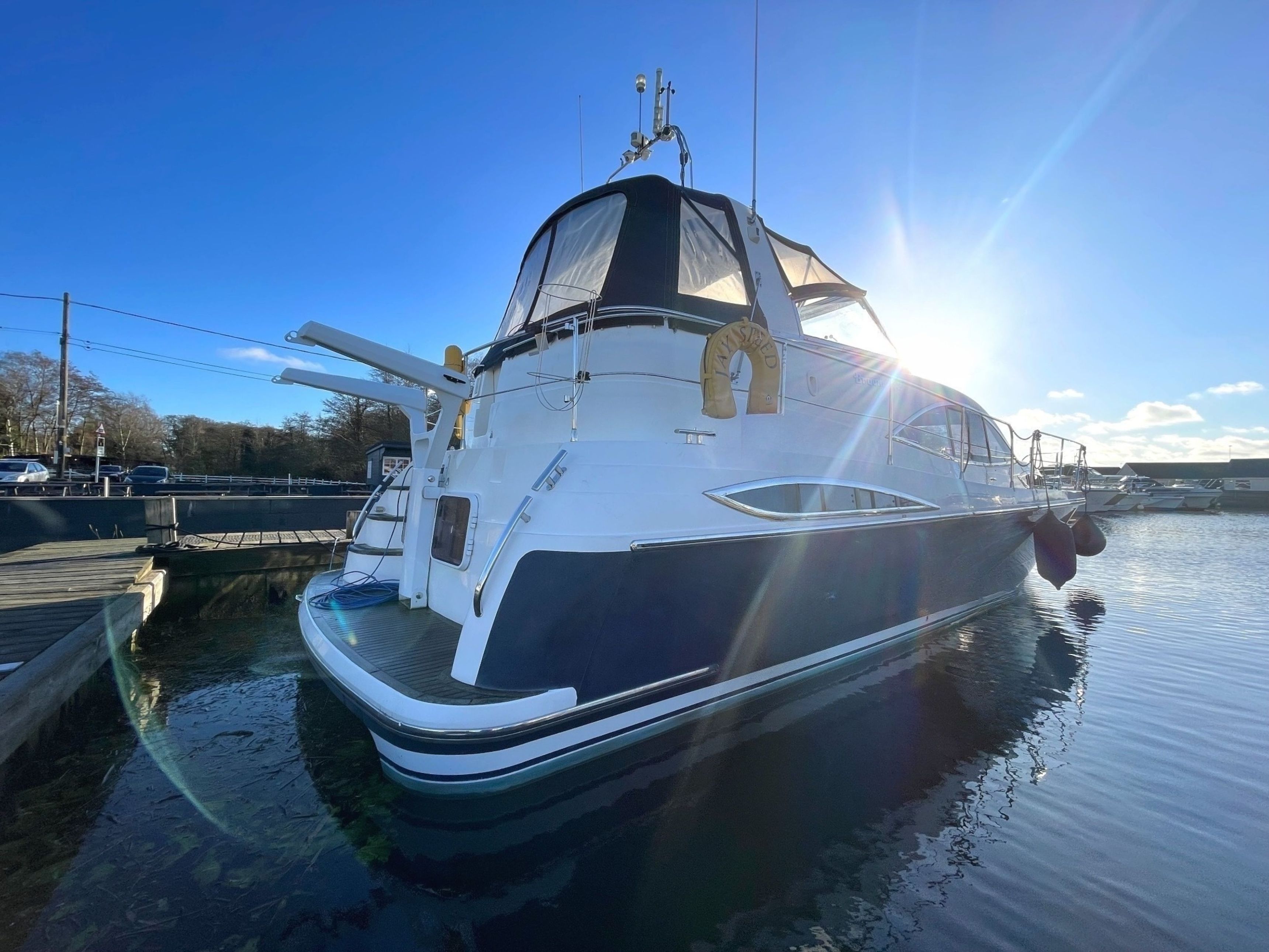 Broom 42 CL | Broom Boat Sales