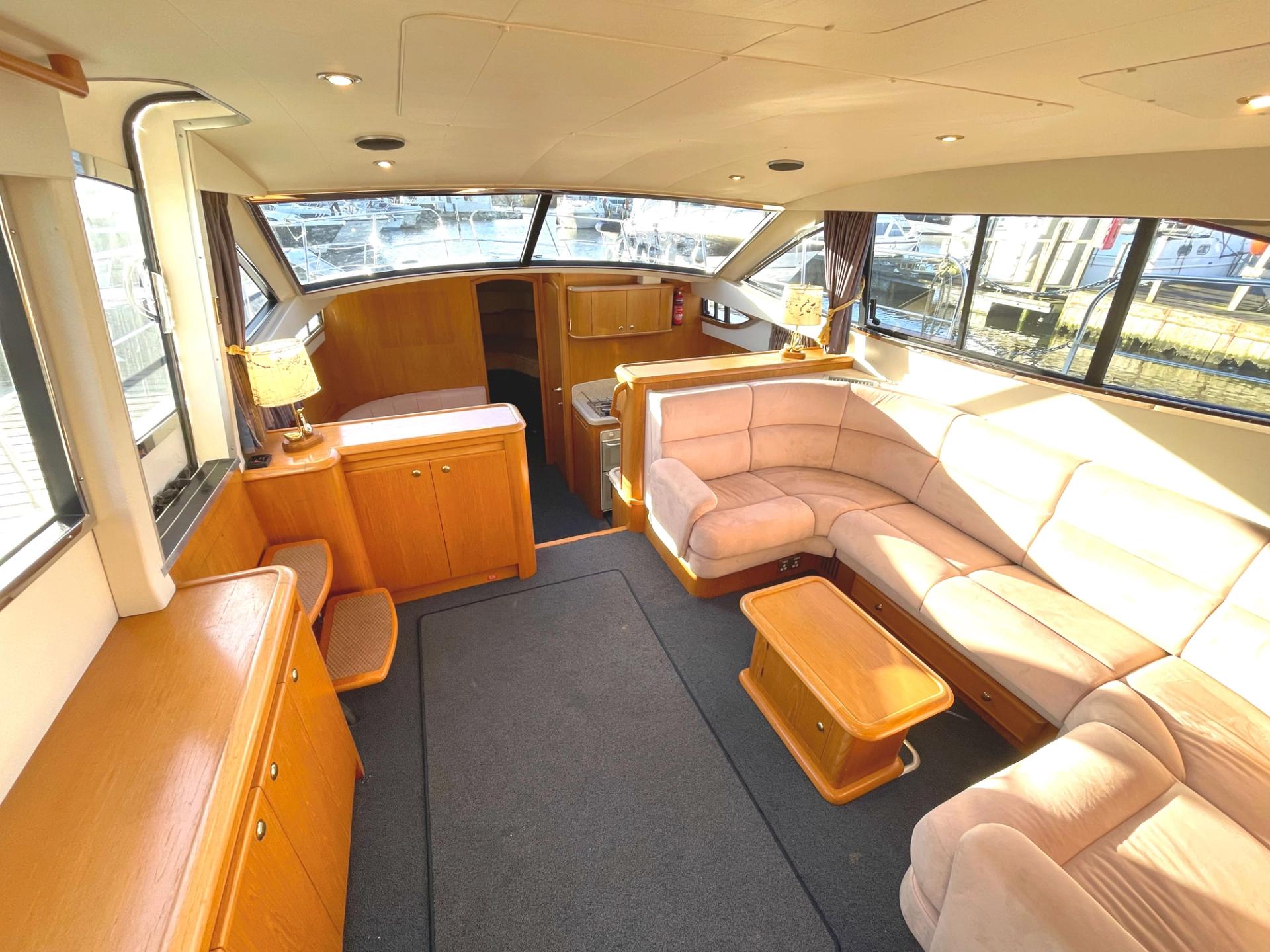 Broom 42 CL | Broom Boat Sales