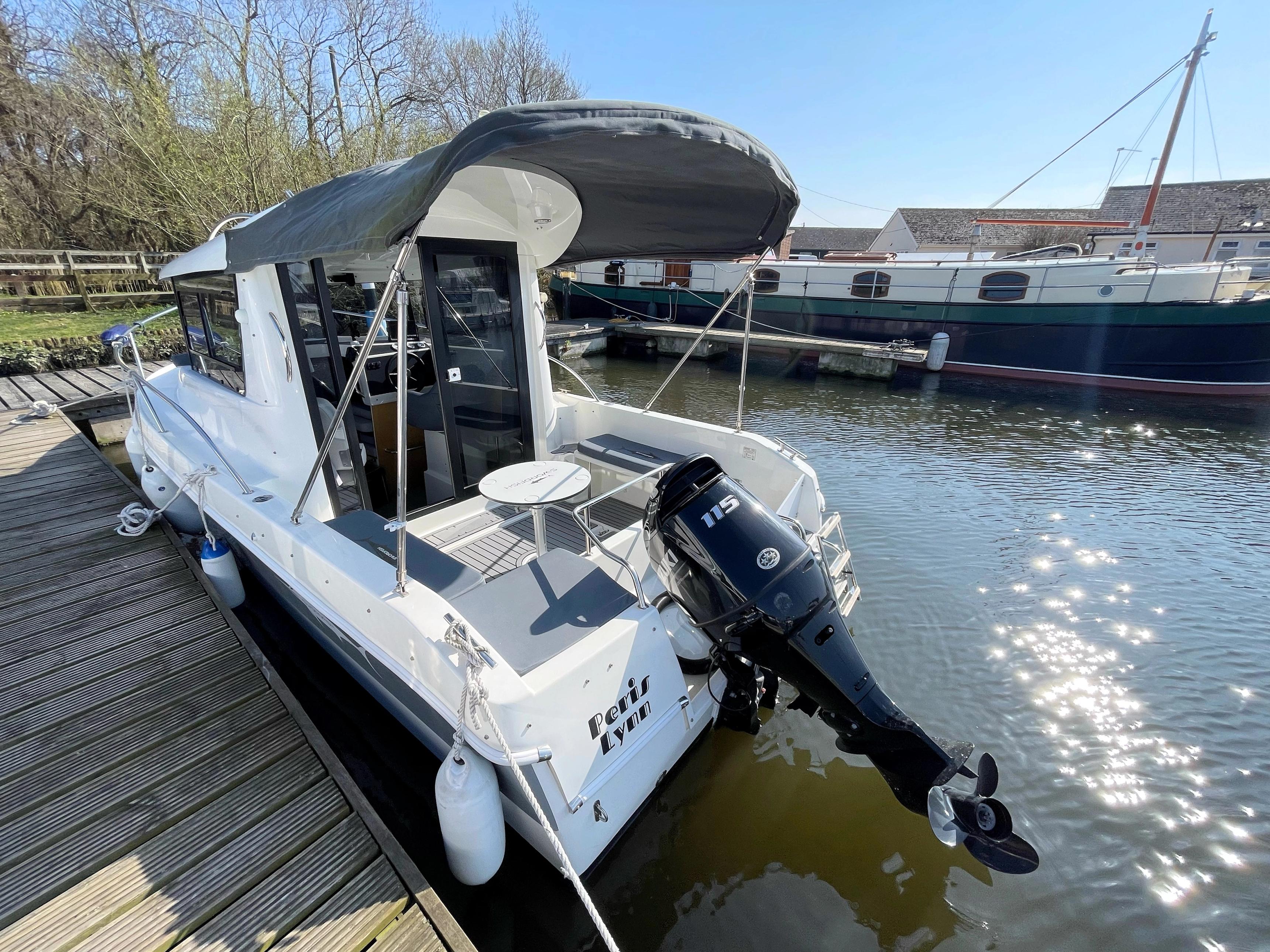 Swordfish 610 Pilot | Broom Boat Sales