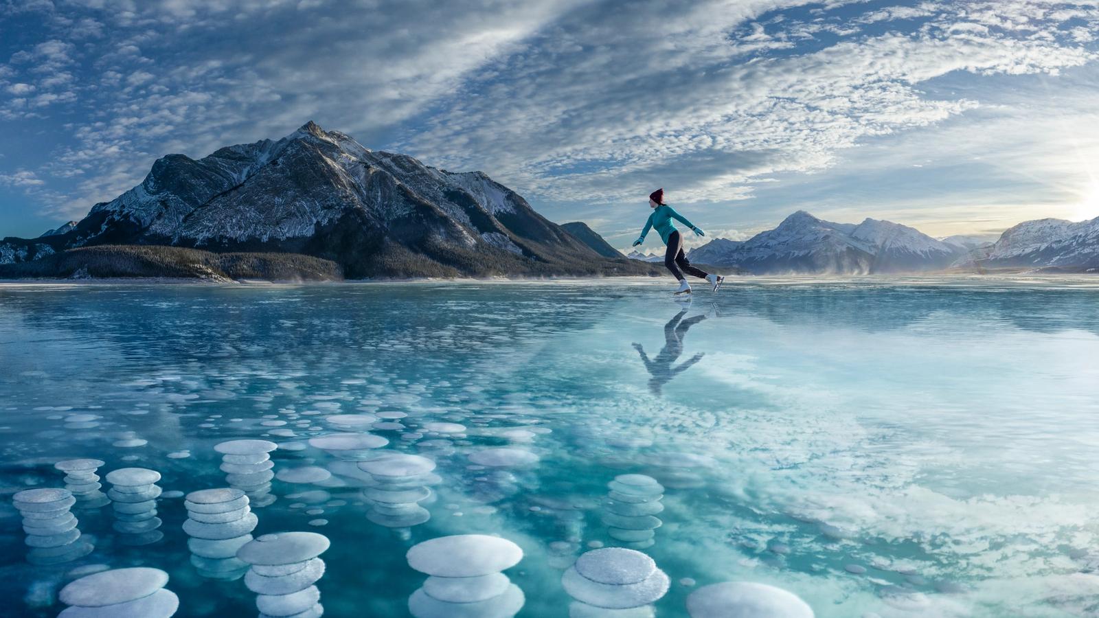 Careers | Travel Alberta