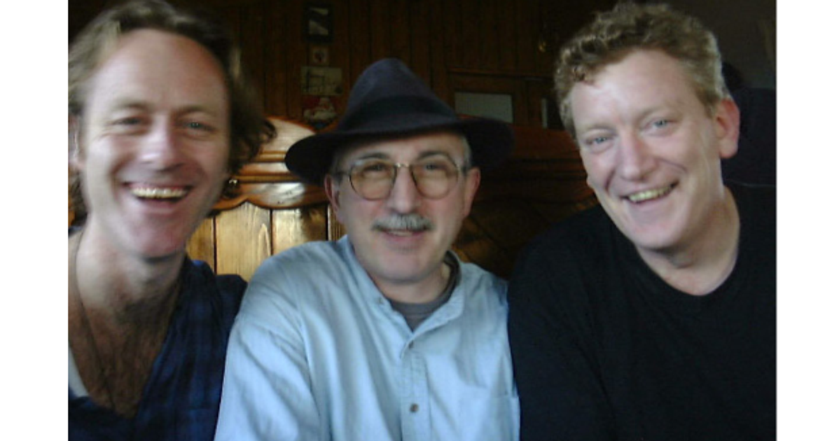 Live at The Courtyard | Donagh Long