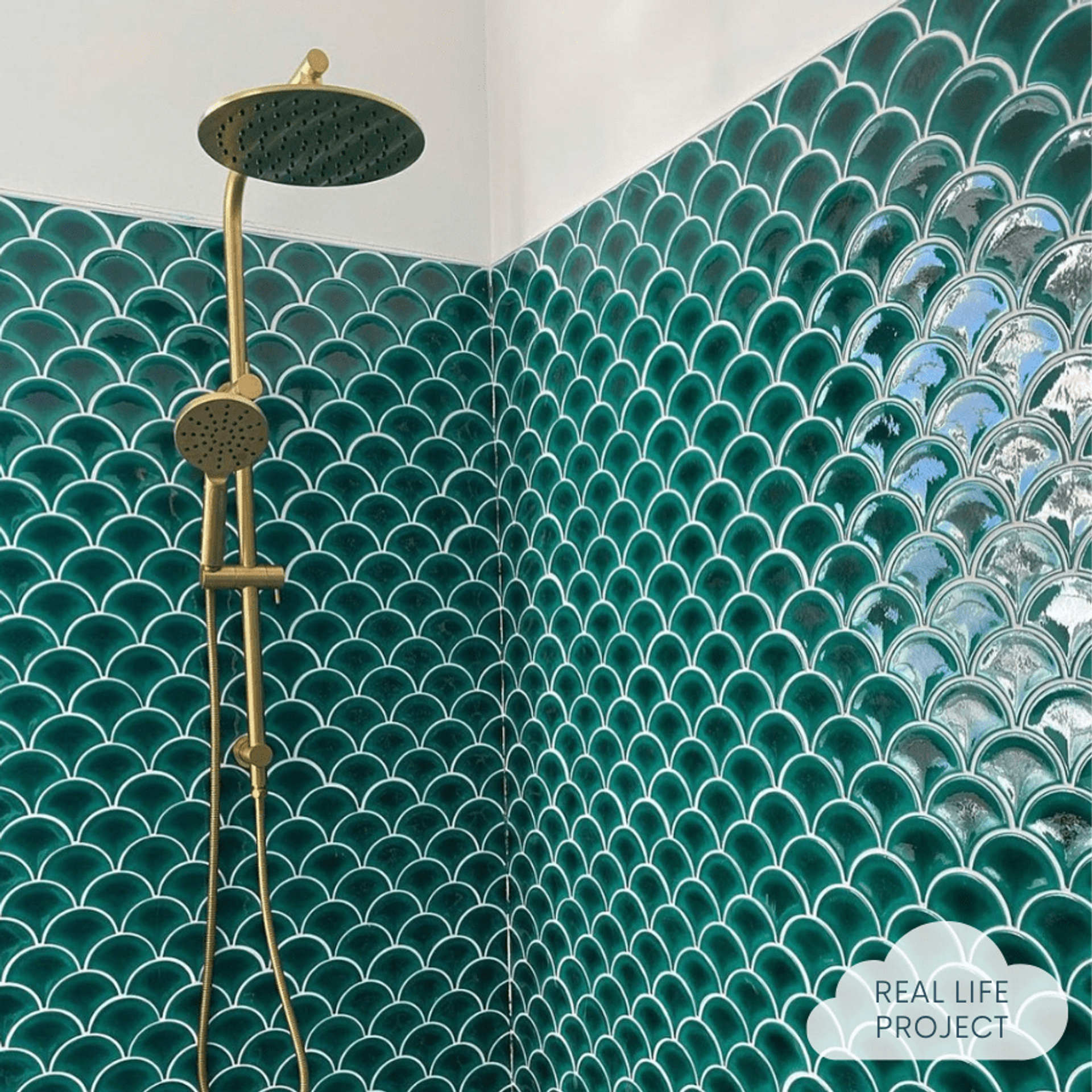 Coral Bay Gloss Teal Fish Scale Tile | TileCloud
