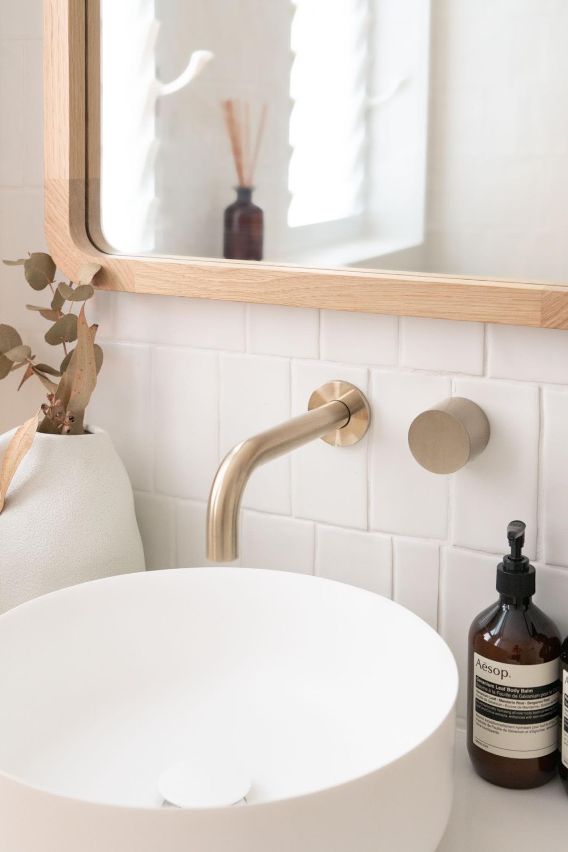 What is Tap Flow Rate and How To Measure It? | Yabby