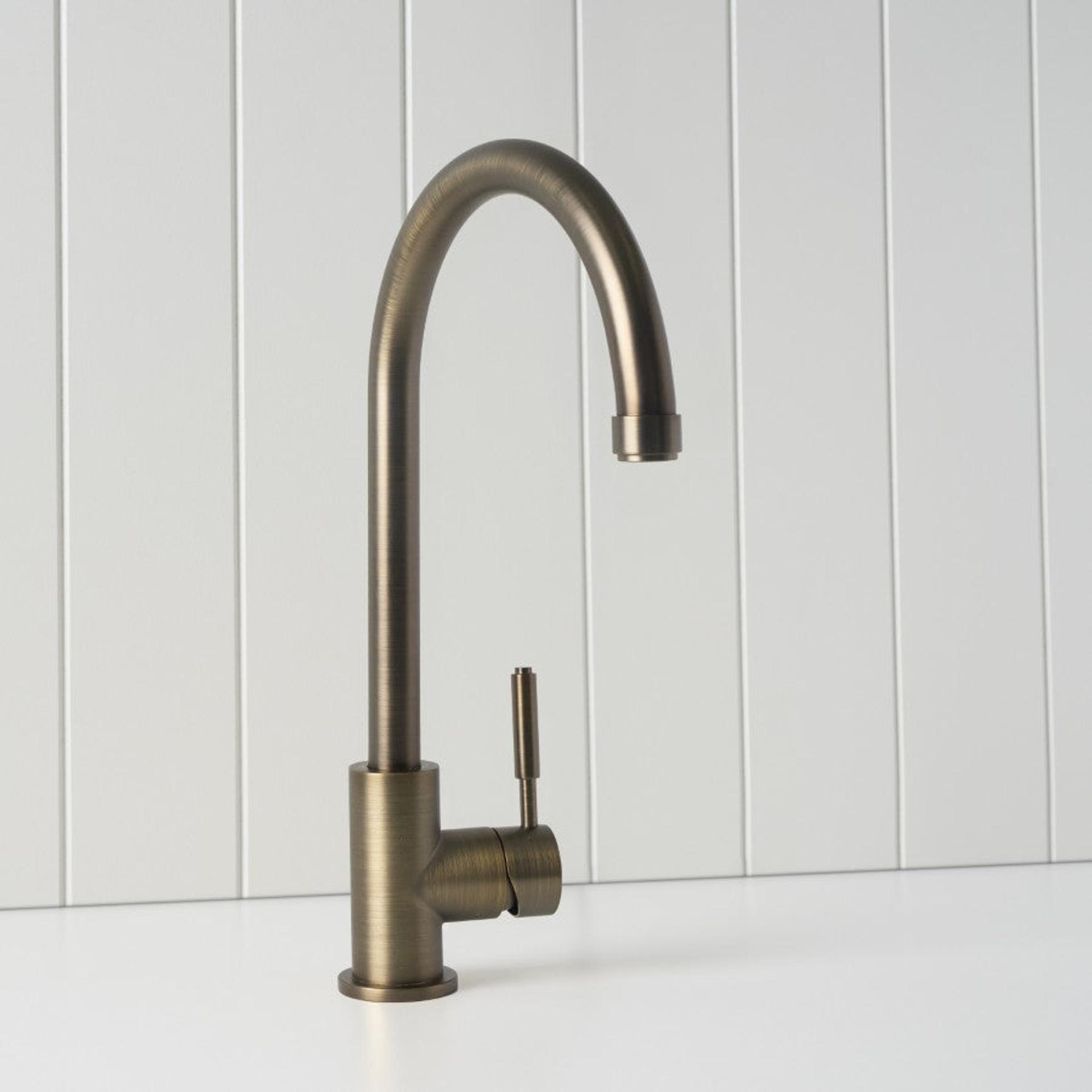 Melbourne Round Kitchen Mixer Antique Brass | Yabby