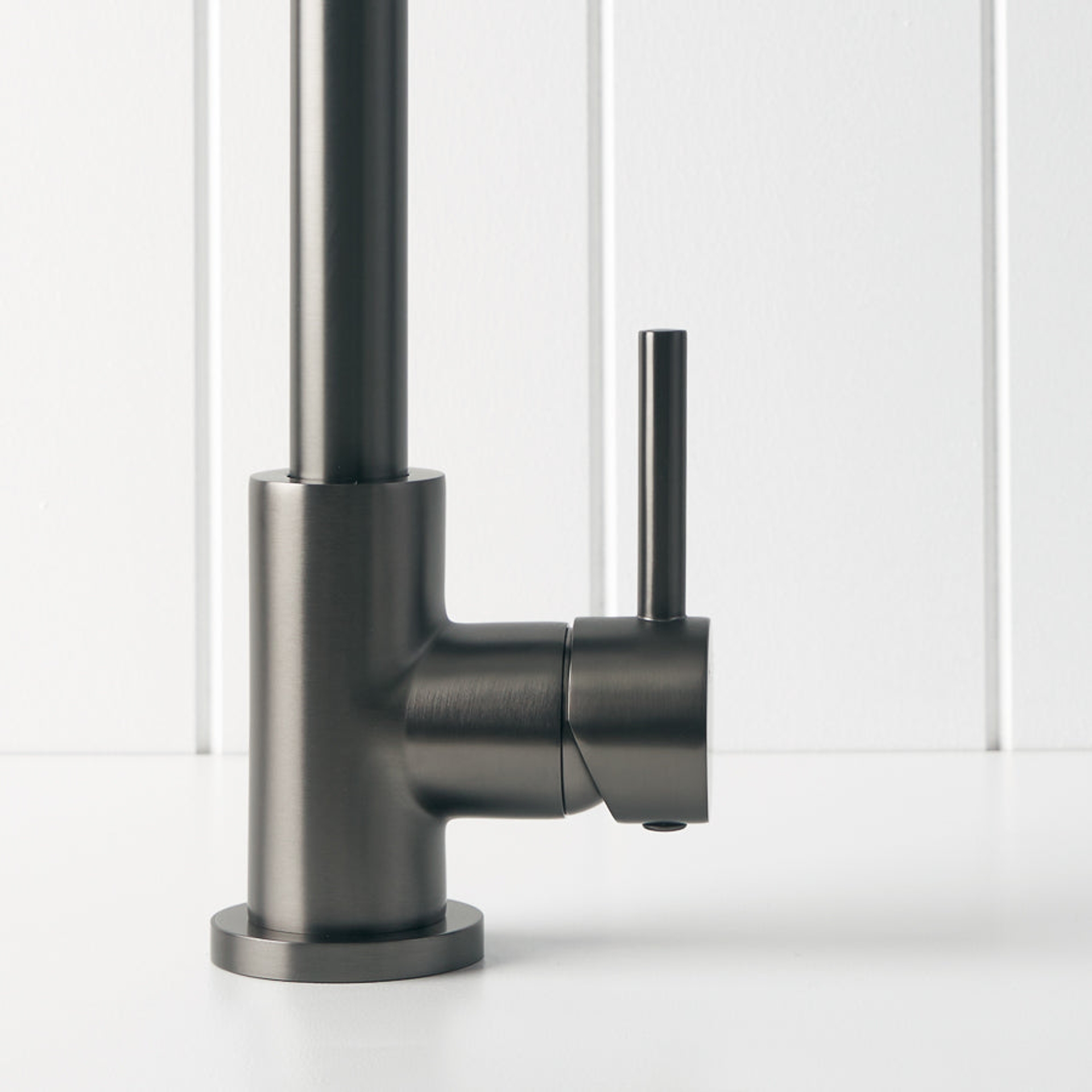 Round Kitchen Mixer Gunmetal | Yabby