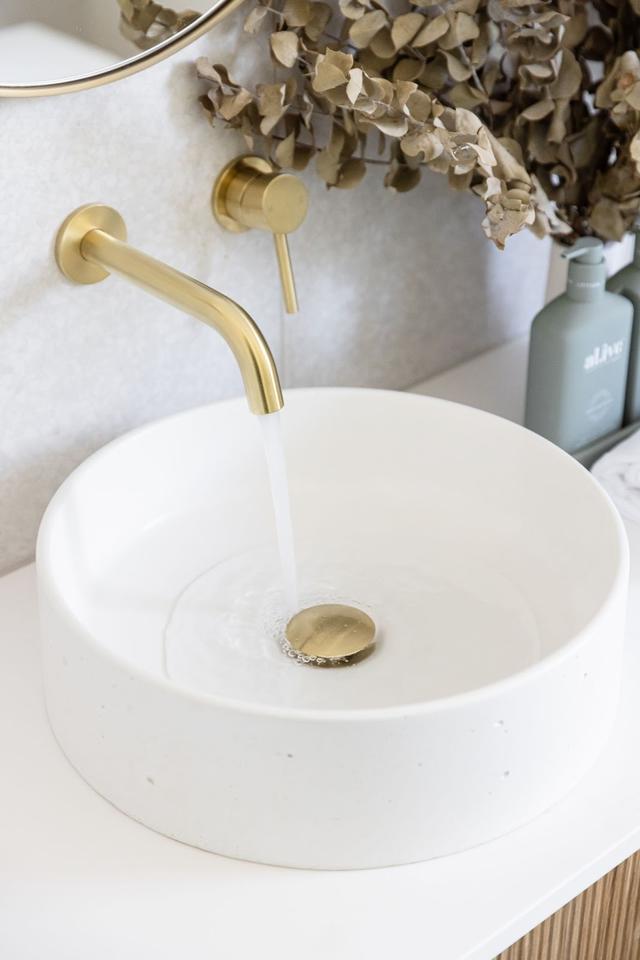 What is Tap Flow Rate and How To Measure It? | Yabby