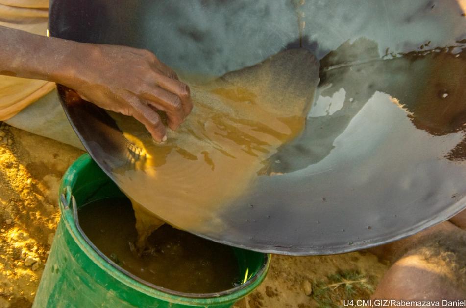 The gold sector in Madagascar: at the heart of illicit practices