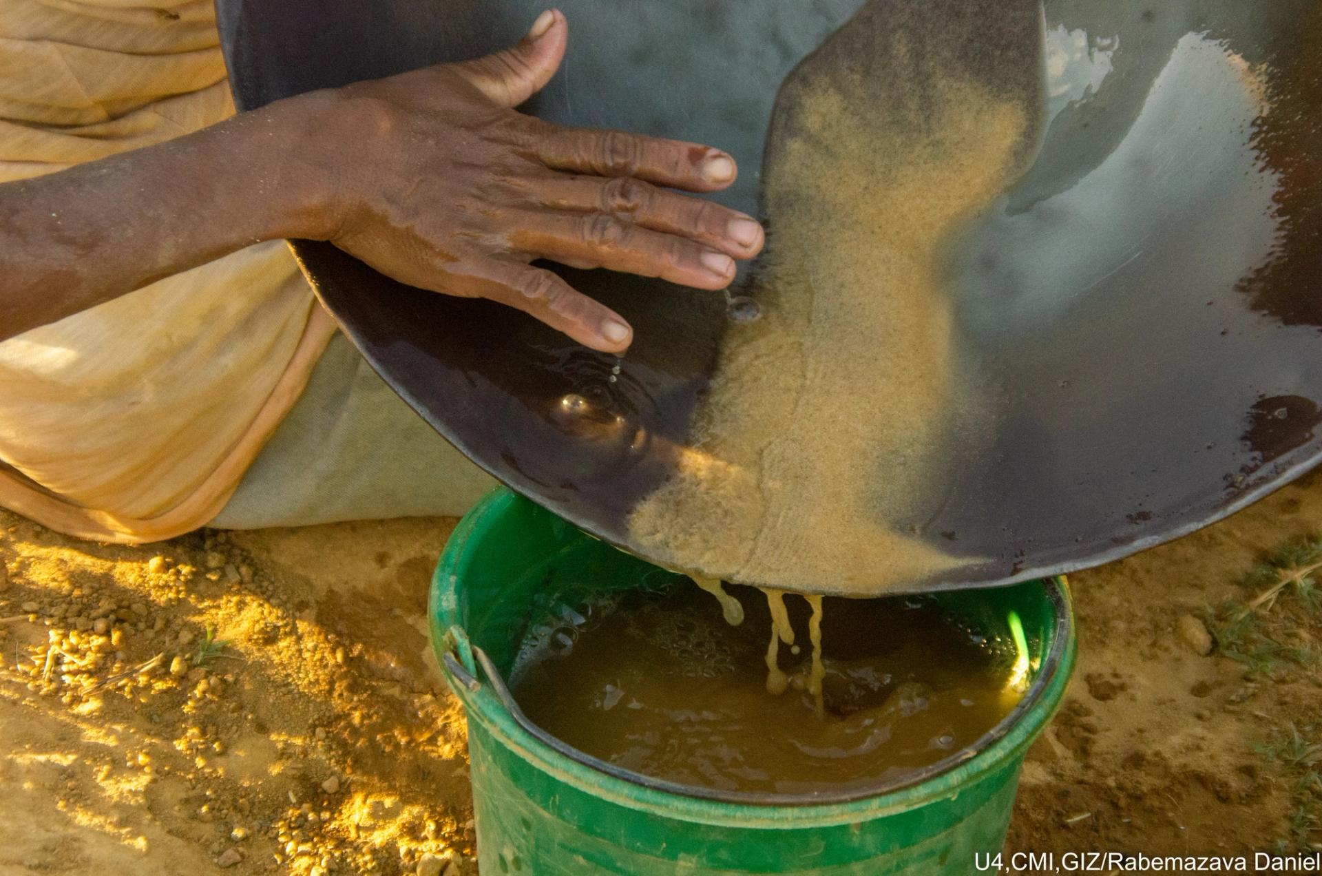 The gold sector in Madagascar: at the heart of illicit practices