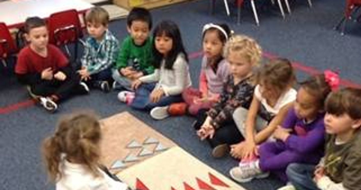 Montessori Multi-age Classrooms: Teaching Leadership by Example | Apple ...