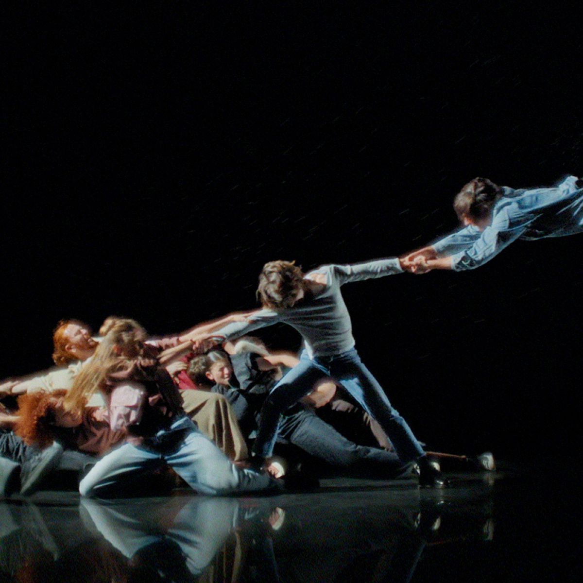 Directed by Julien Vallon, the new film for Sidaction's national ...