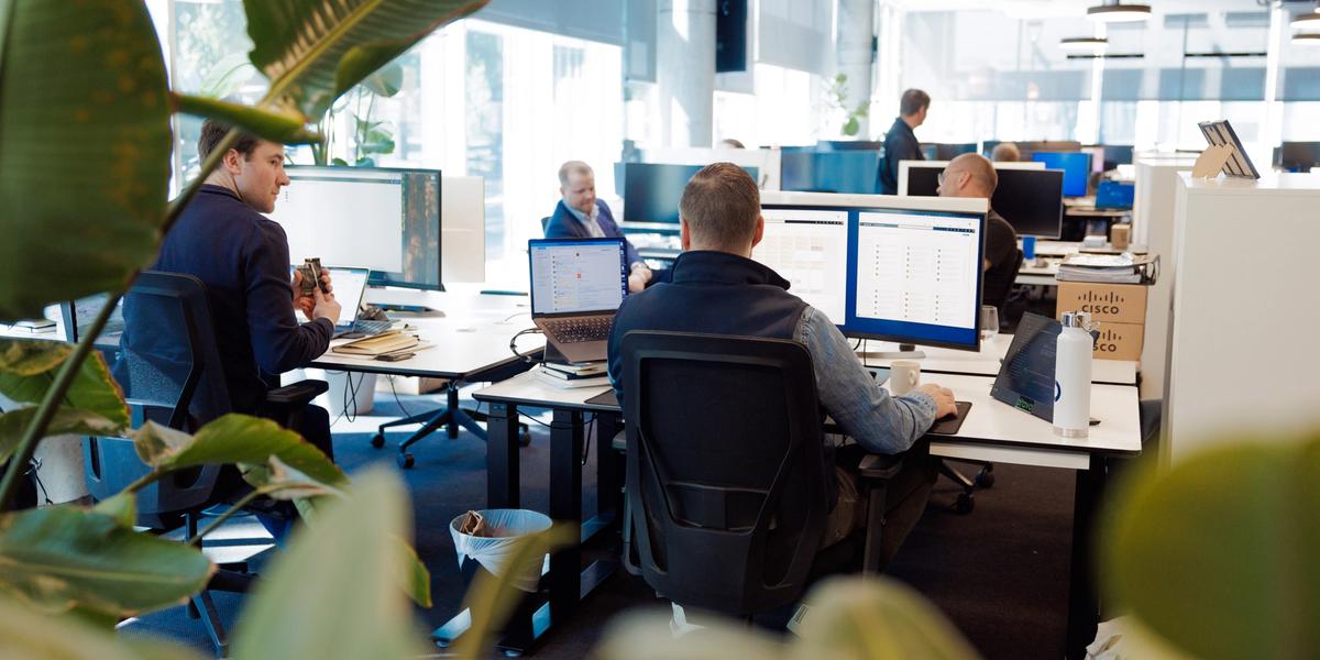 Skaler IT & AV smart – behold oversikt og kontroll | Bravo