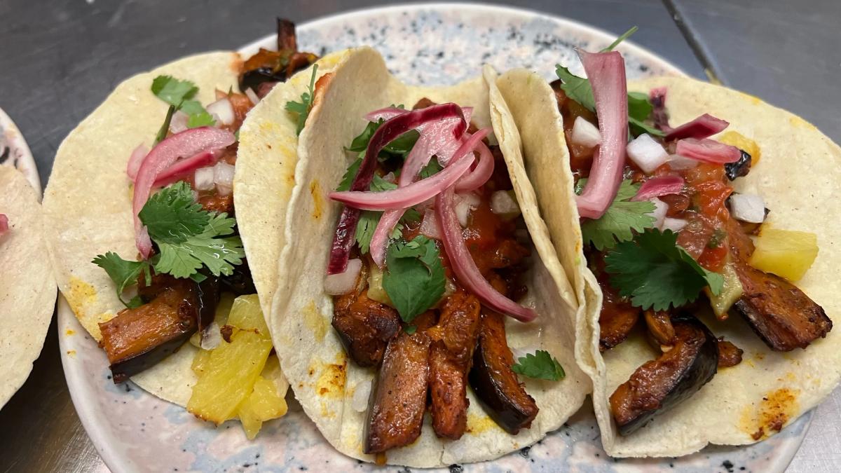 Ay Caray! A Mexican Food Truck Love Story — Vev