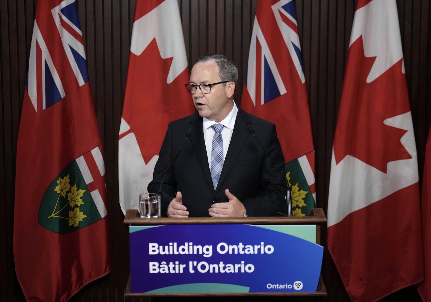 Ontario lawyers applaud plan to boost legal aid eligibility, but say ...