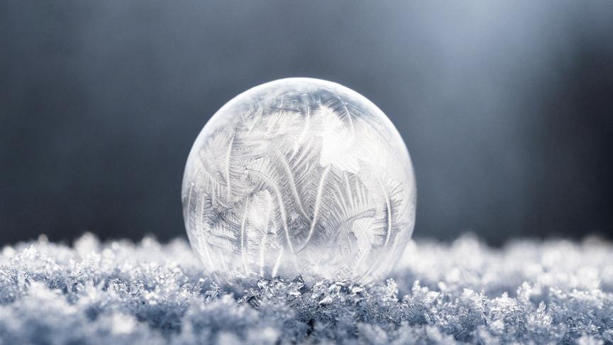 5 Signs of a Nonchalant Person: Understanding Nonchalant vs Chalant — Why “Playing It Cool” in ...