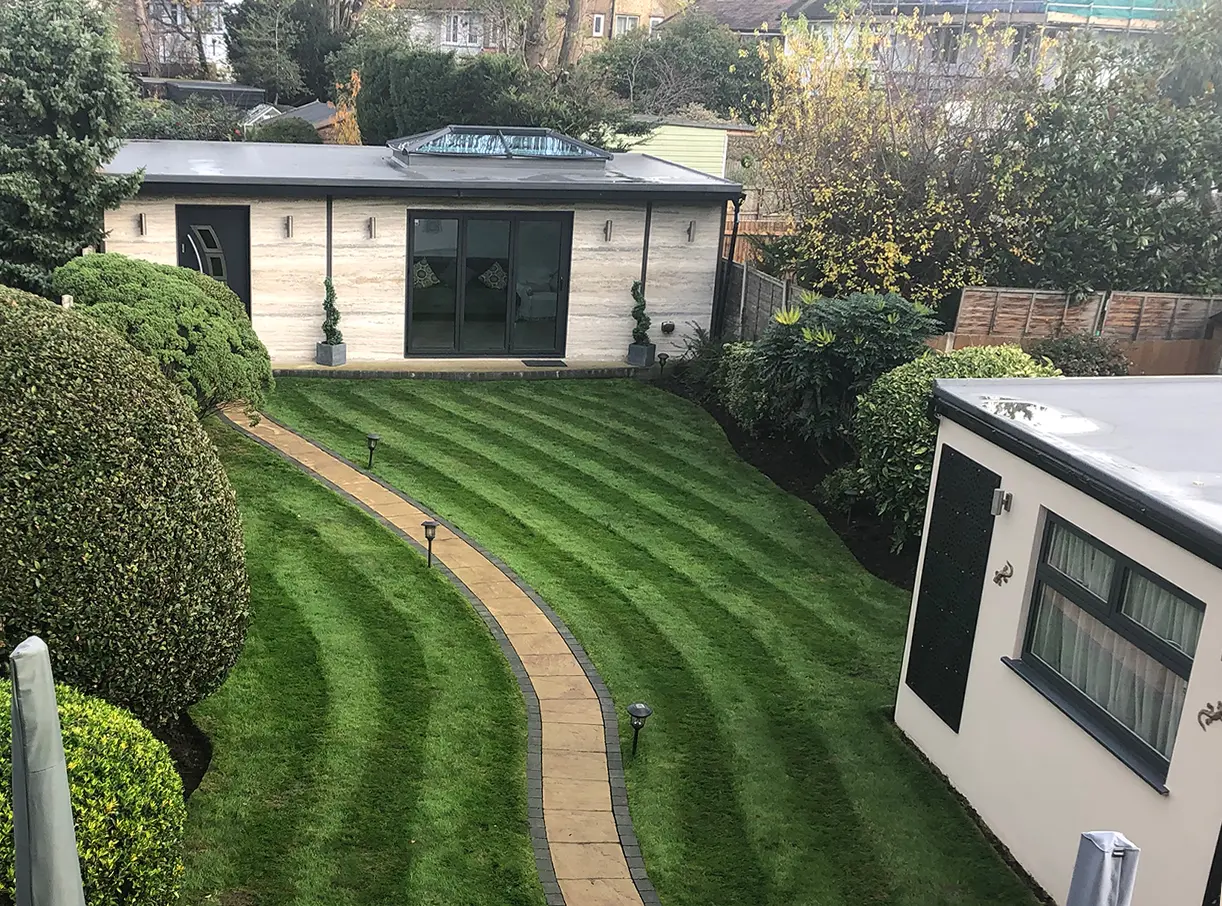 The Lawn Makeover - Expert Lawn Renovation Solutions