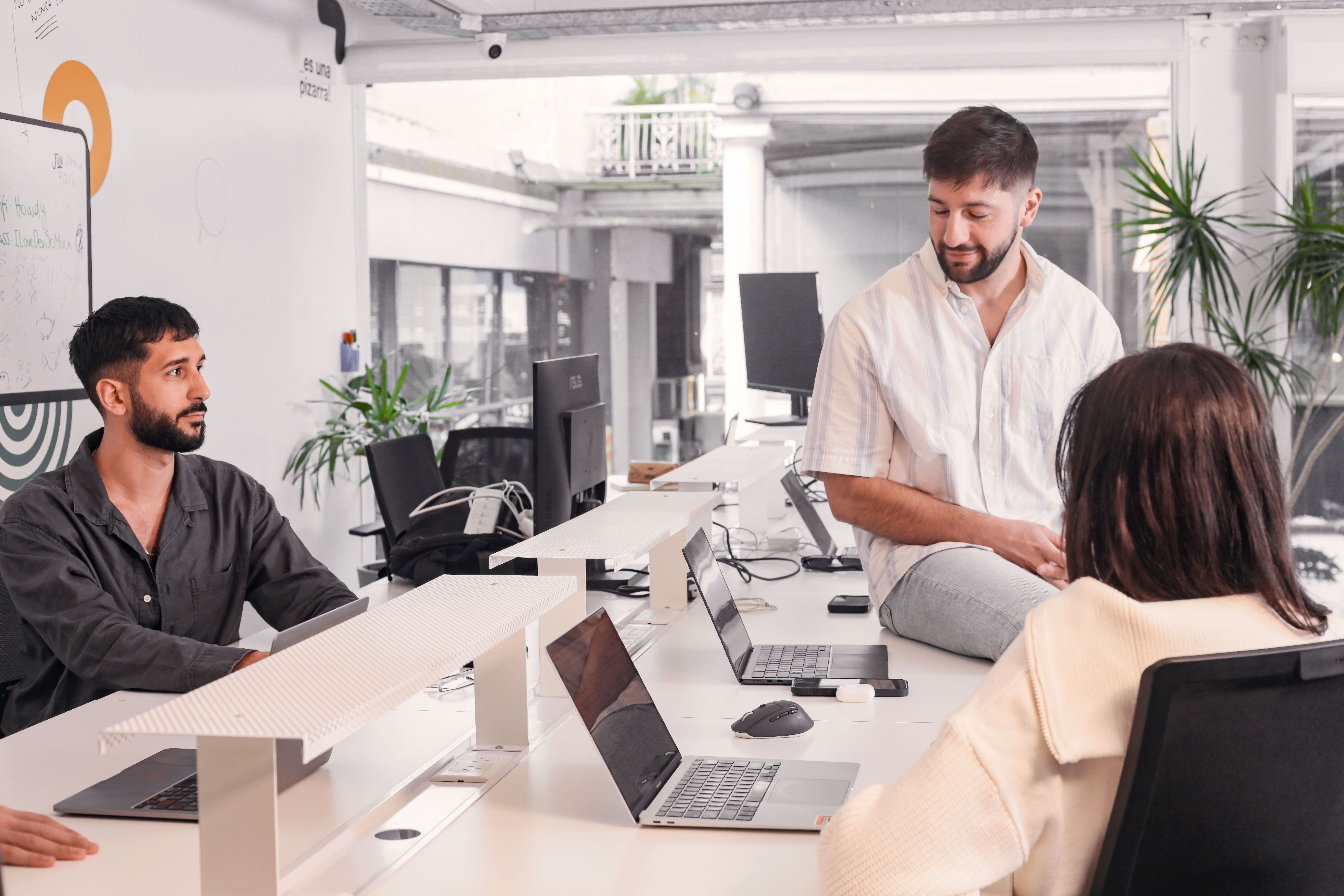 AI Engineer vs ML Engineer: Roles Compared