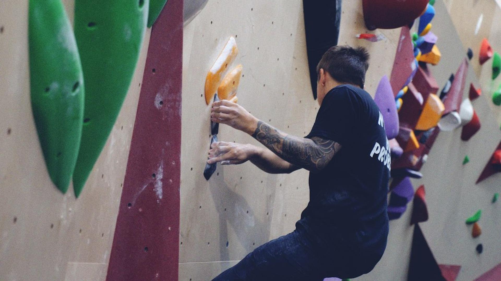 Learn the Secrets of Circuit Climbing