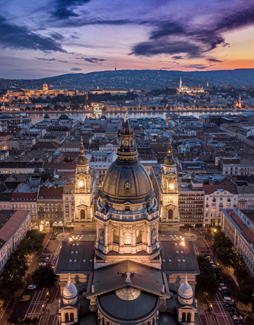 Saltando tra Buda e Pest: Tour di Budapest in 5 giorni | Tramundi