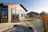 Holiday Fishing Lodges with Private Hot Tubs for Fishing Breaks