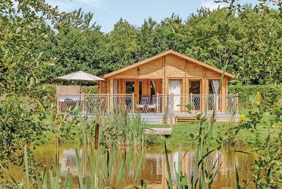 Luxury Lodges with Hot Tubs - Our Best 5* Luxury Log Cabins