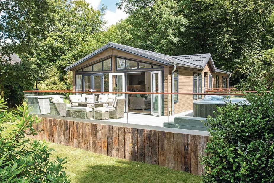 25 Luxury Lodges in Cornwall with Hot Tubs (From £19 Per Night)