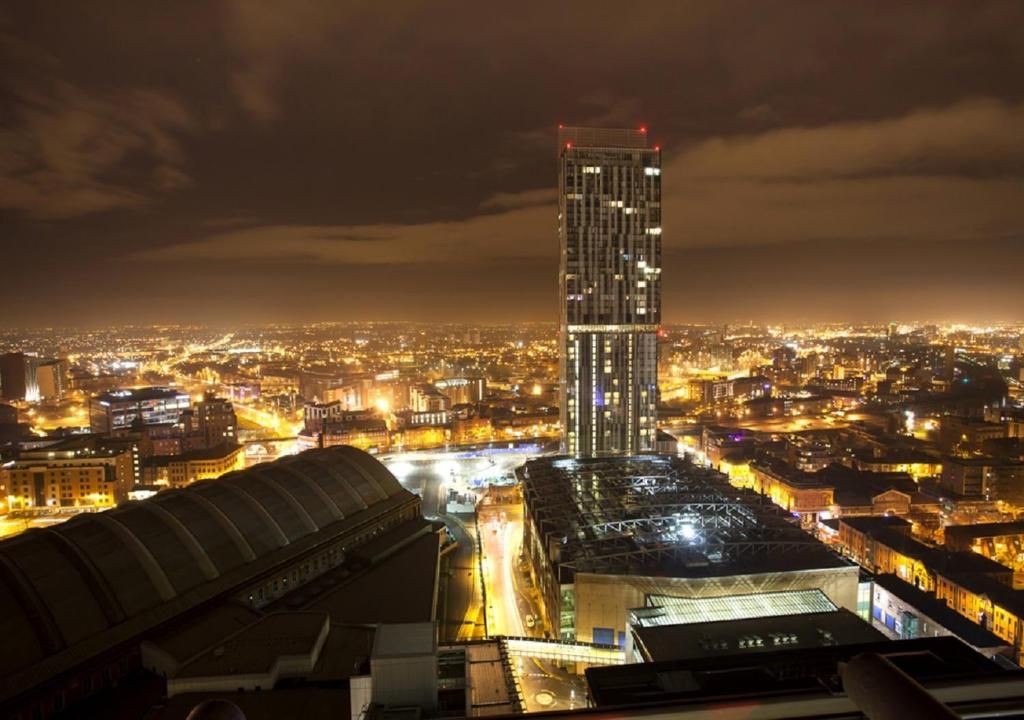 Manchester Hotels with Hot Tubs | Hot Tub Hideaways