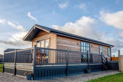 3 Luxury Lodges in Whitby with Hot Tubs (From £70 Per Night)