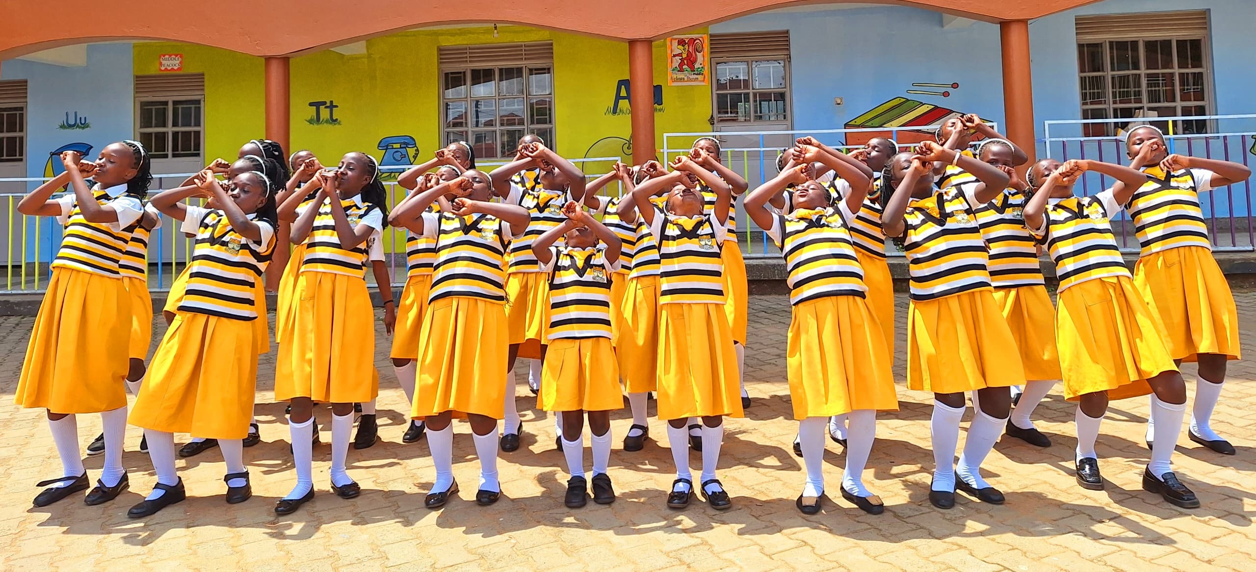 Clevers International School