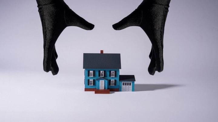 FBI Warns of Rising Land Theft Scams Targeting Vacant Properties | Home ...